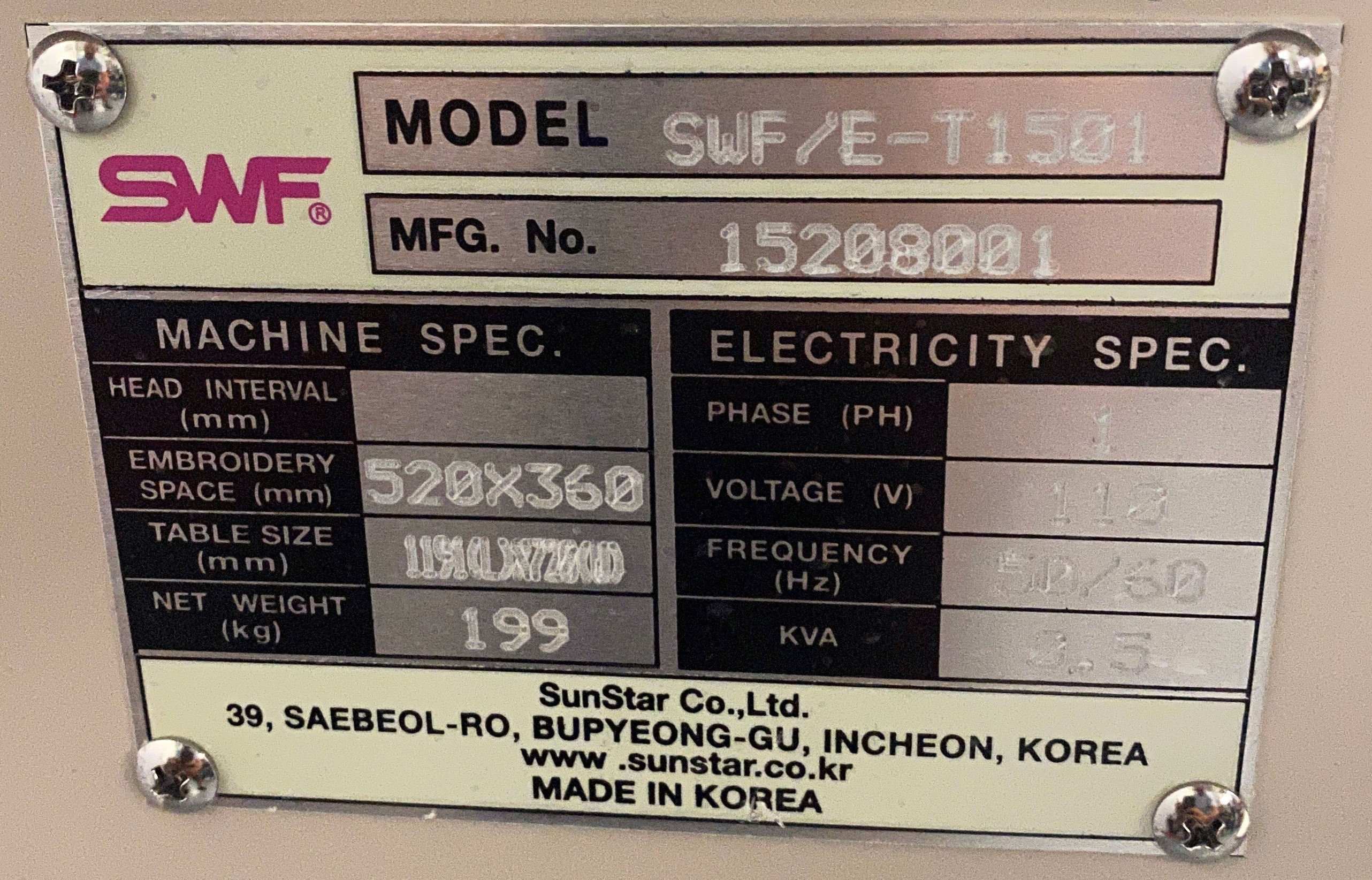 2018 SWF/T1501 Embroidery Machine
