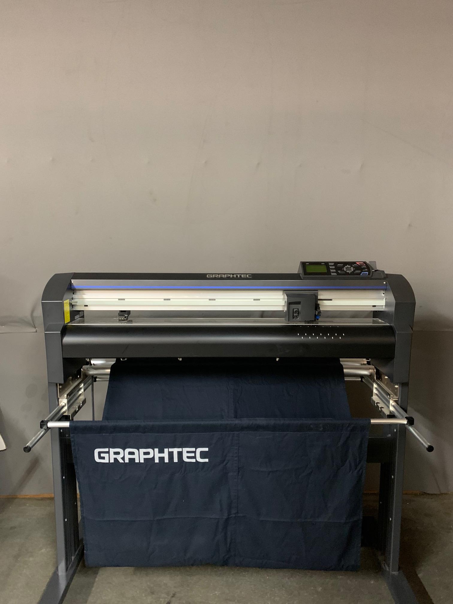 Graphtec 30" Cutting Plotter FC8600-75